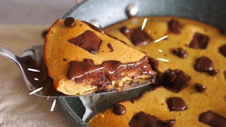 Gâteau cookie prêt en 5 minutes, savoureux - Tout A Savoir